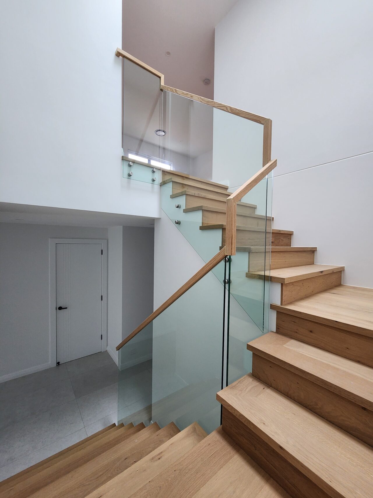 Glass Balustrades Installer in Northern Beaches | Sydney Central Glass